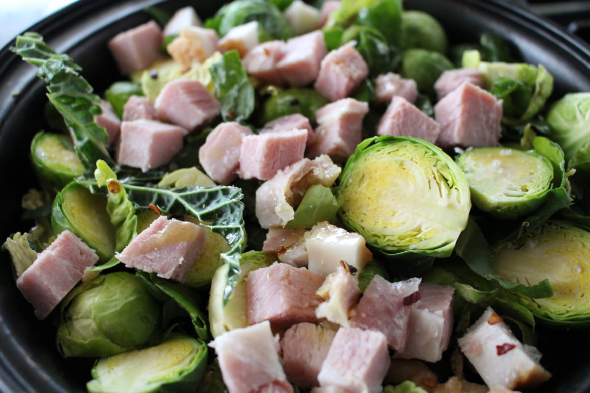 Ham, Greens & Hot Sauce - thewonkyspatula.com