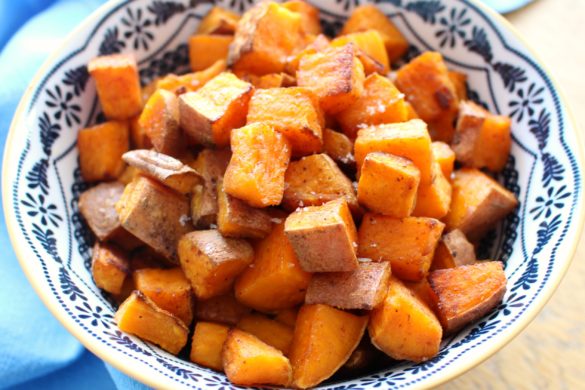 Crispy Sea Bass & Crispy Spuds with Chimichurri Sauce - thewonkyspatula.com