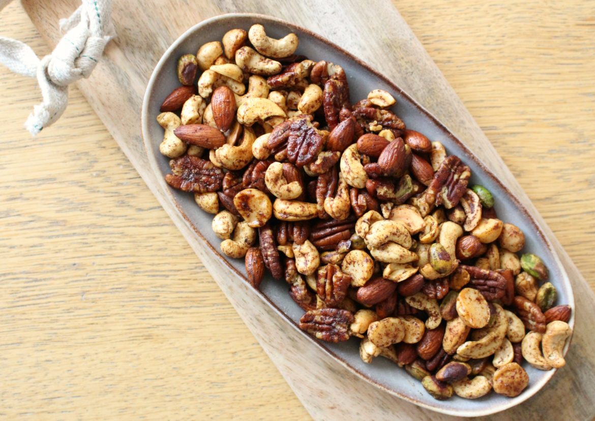 Winter Warmer Nuts - thewonkyspatula.com