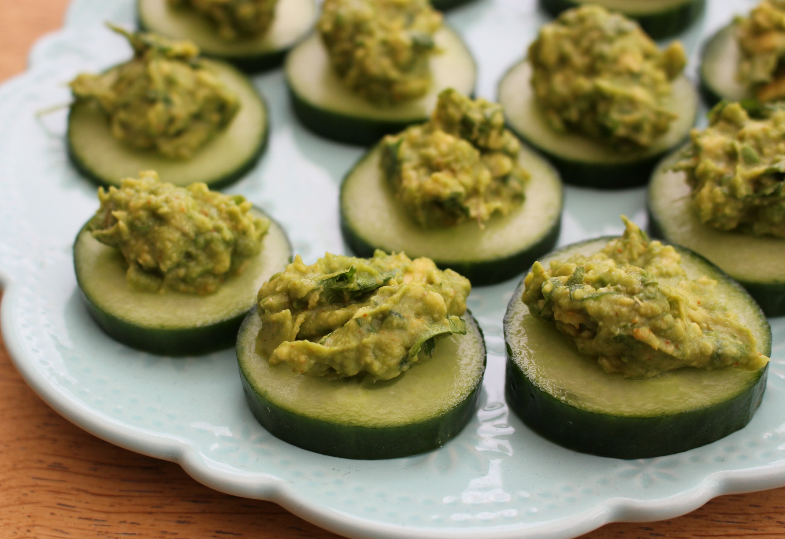 Prawn and Avocado Bites - thewonkyspatula.com