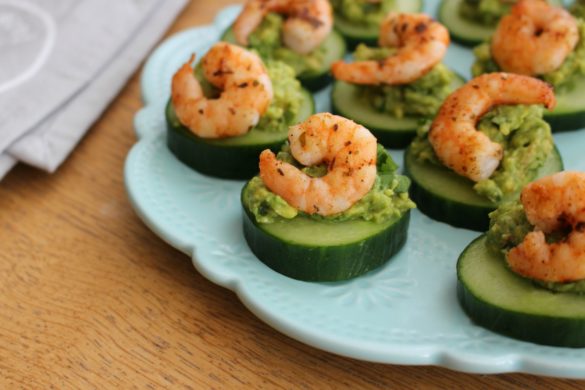 Crispy Sea Bass & Crispy Spuds with Chimichurri Sauce - thewonkyspatula.com