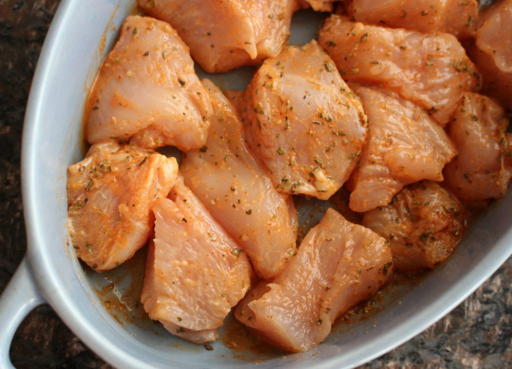 Red Hot Chicken Bites - thewonkyspatula.com