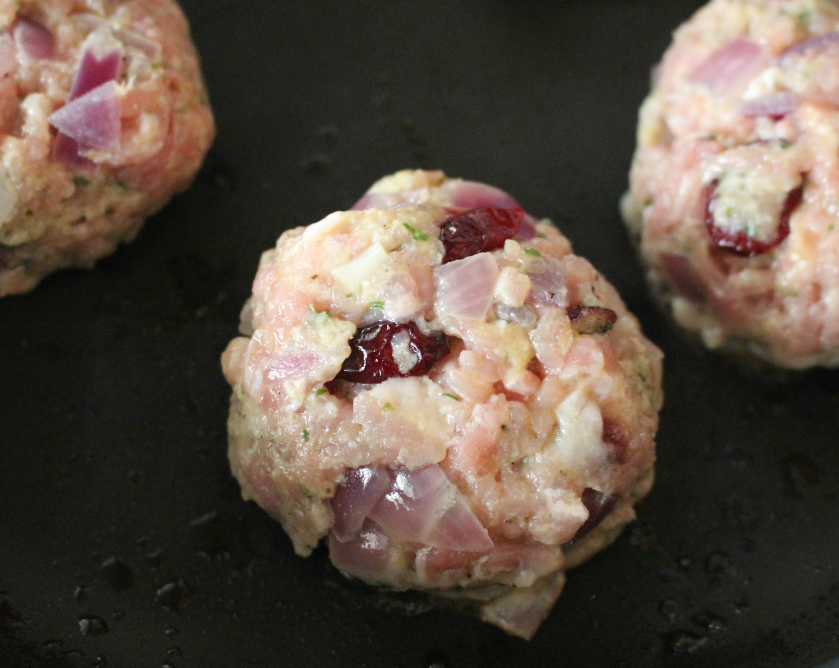 Turkey Patties - thewonkyspatula.com