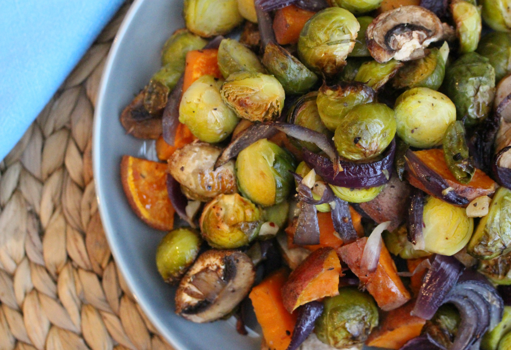 One Pan Vegetable Tray Bake - thewonkyspatula.com